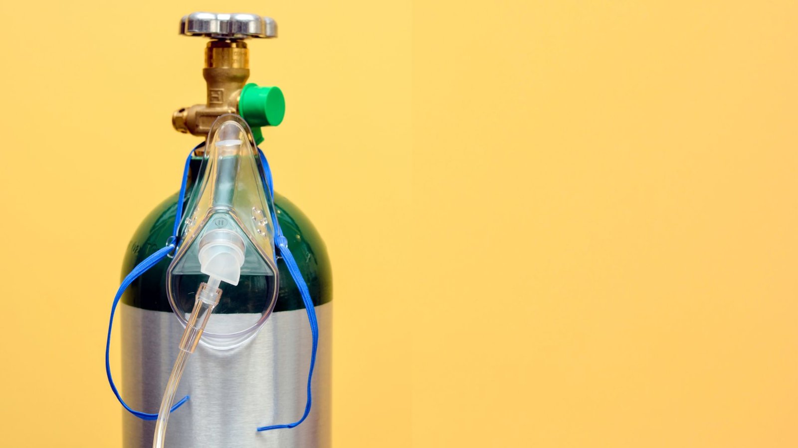 PADI Emergency Oxygen Provider Course | Phuket Dive Safety